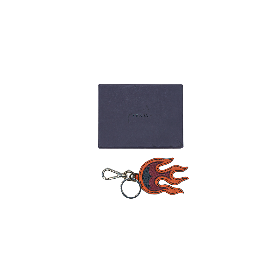 FLAME KEYCHAIN – bagsy.